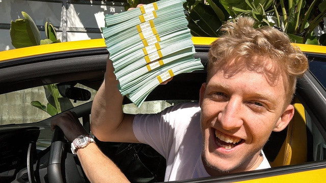 Hot streamer Twitch chi tận 1.000.000 USD để tổ chức sinh nhật