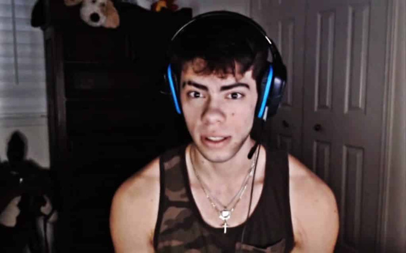 Streamer LMHT bị Twitch cấm sóng chỉ vì tên người dùng không phù hợp