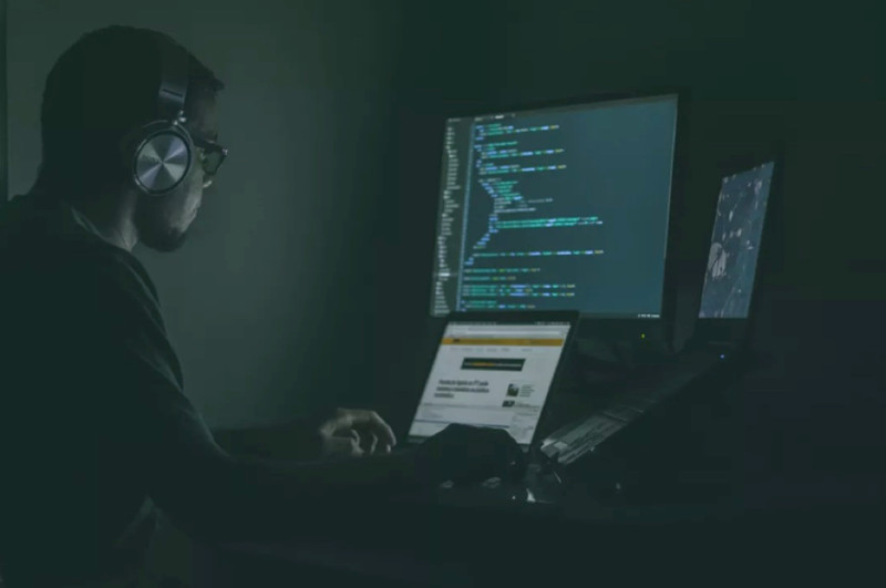 Một hacker 15 tuổi đã tạo và bán mã độc trojan cho hàng nghìn hacker ...