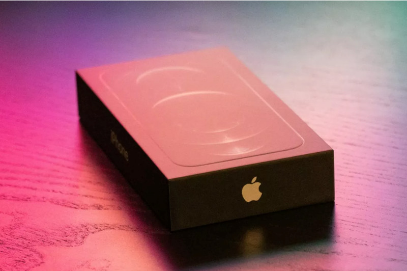 Apple đang phát triển hệ thống cho phép iPhone cập nhật phần mềm mà ...