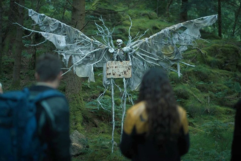 The Watchers Tung Trailer Giới Thiệu Câu Chuyện Đầy Kinh Dị Ở Phim