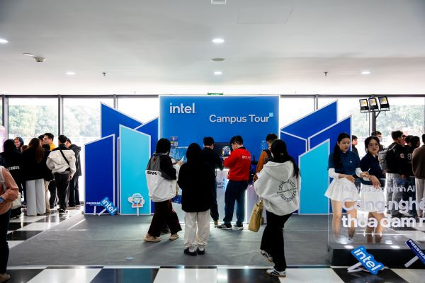 Intel Campus Tour Khởi Động: Trải Nghiệm Công Nghệ Đỉnh Cao Cùng AOC ...