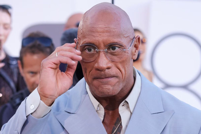 Sao Nam Dwayne Johnson Bật Khóc Trong Tràng Pháo Tay Cho Phim The ...